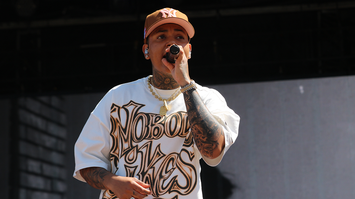 Jay-Z Steals the Show at Roots Picnic With Career-Spanning Philadelphia ...